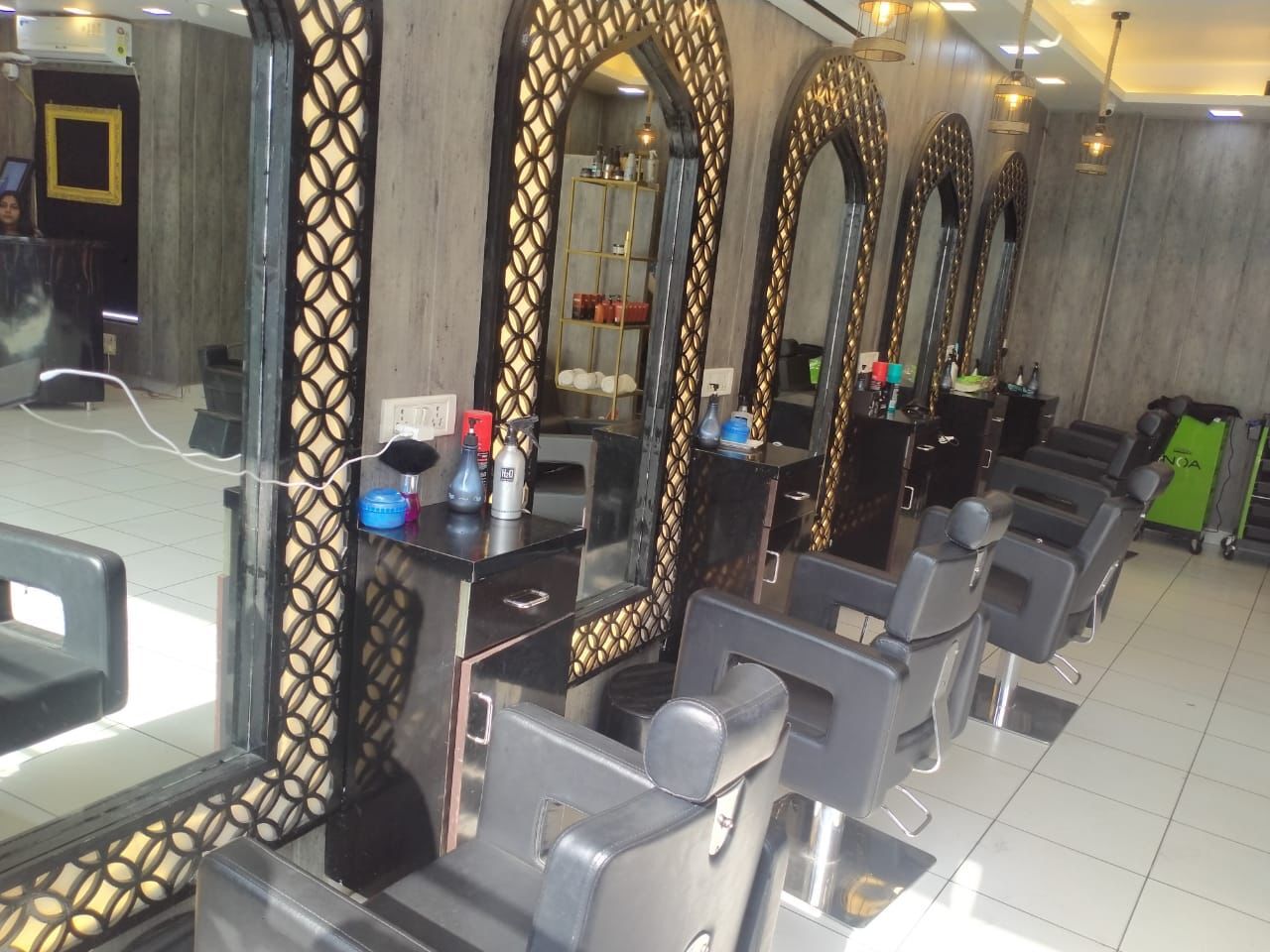 Top Salons in Rasul Pur, Delhi - Best Beauty Salon near me - Justdial