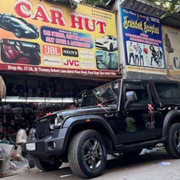 Sardar ji car accessories karol bagh store