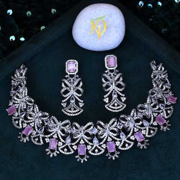 K & d jewelry store
