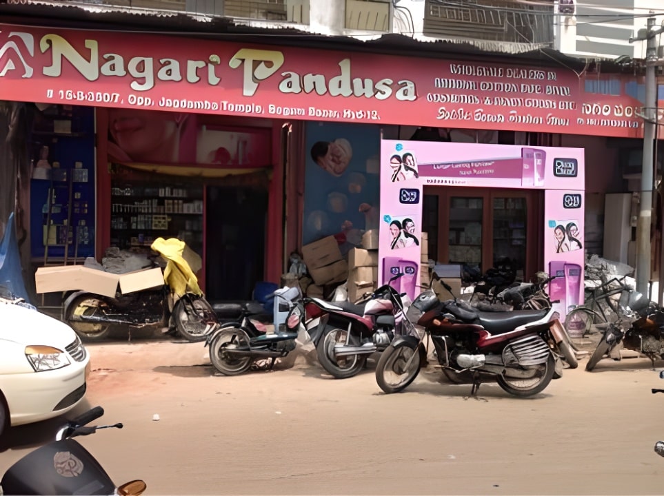 Top Cosmetic Dealers Maybelline in Jayabheri Enclave Gachibowli - Best ...