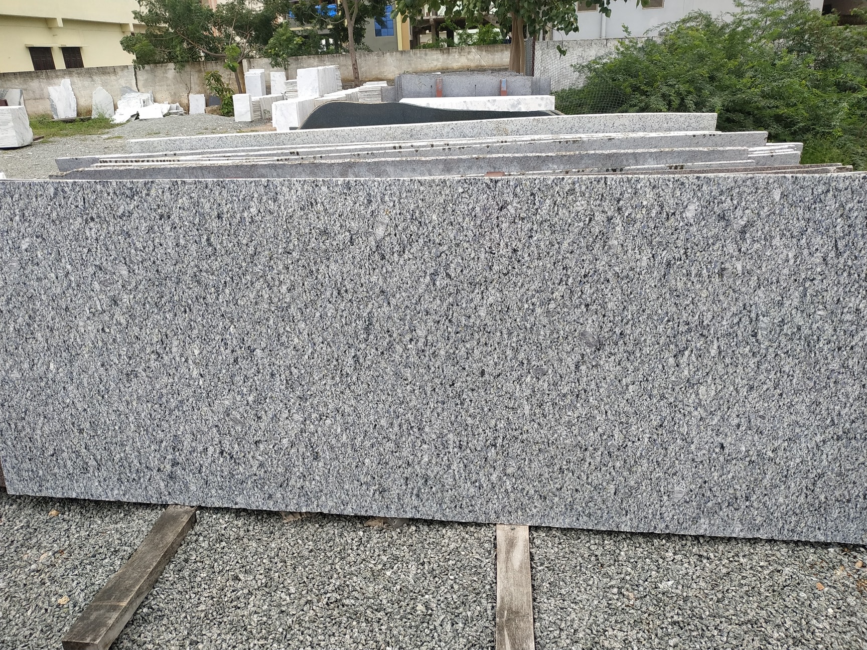 Polished Steel Grey Granite Slab in Rangareddy at ₹ 70 - ₹ 155 / Sq.ft ...