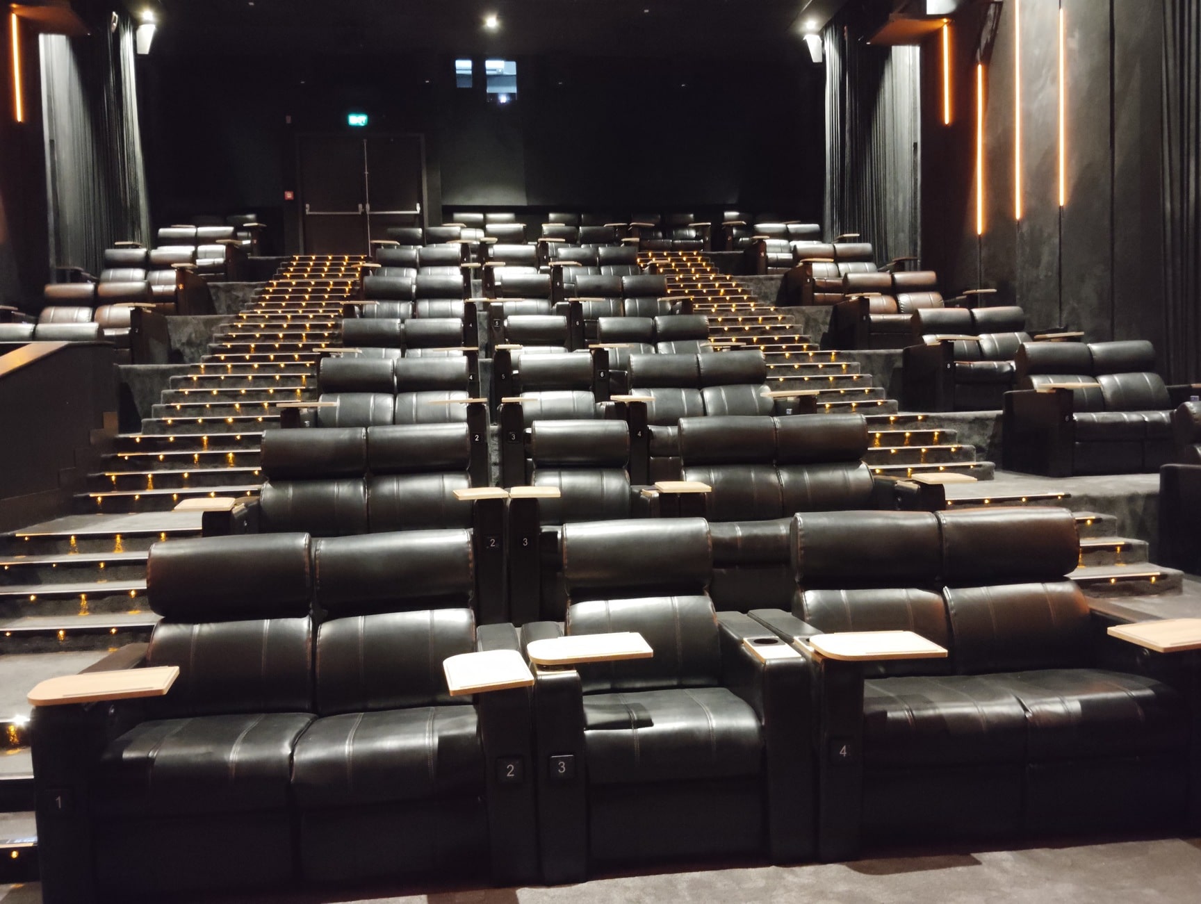 PVR INOX : Buy One Get One at Inox With Business Supreme Debit Card - 2 ...