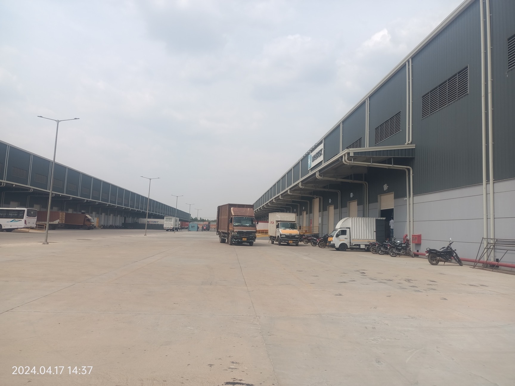 Wd32 Zudio Warehouse Tata in H Cross, Chickballapur - Best Warehouses ...