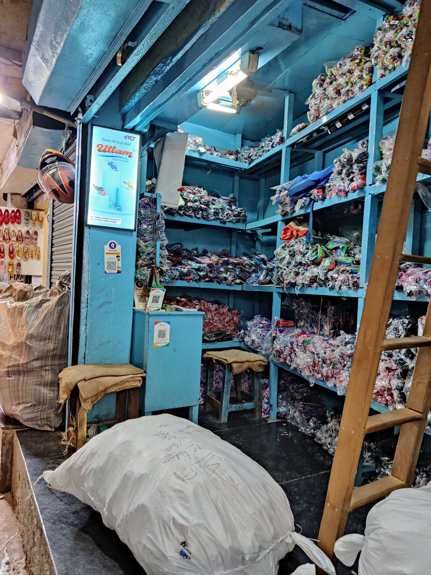 Eagle Trading Company in Chittaranjan Avenue, Kolkata - Best Shoe ...