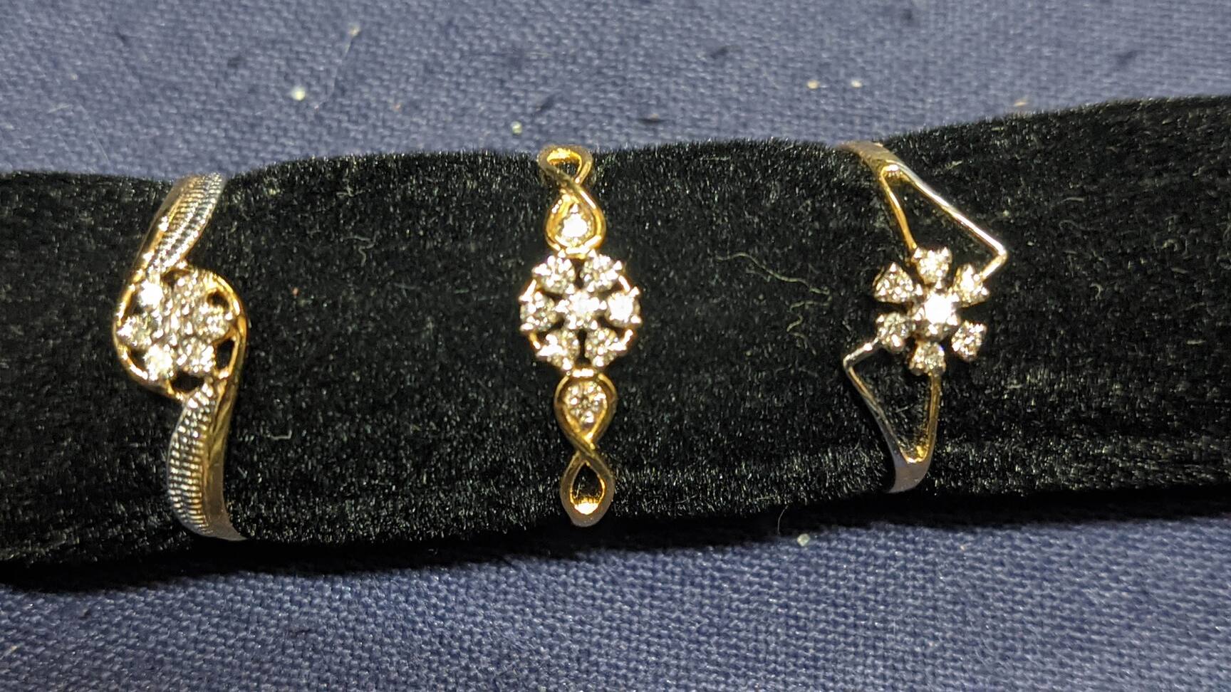 Moumi Jewellery in raja katra, Kolkata - Best Jewellery Manufacturers ...