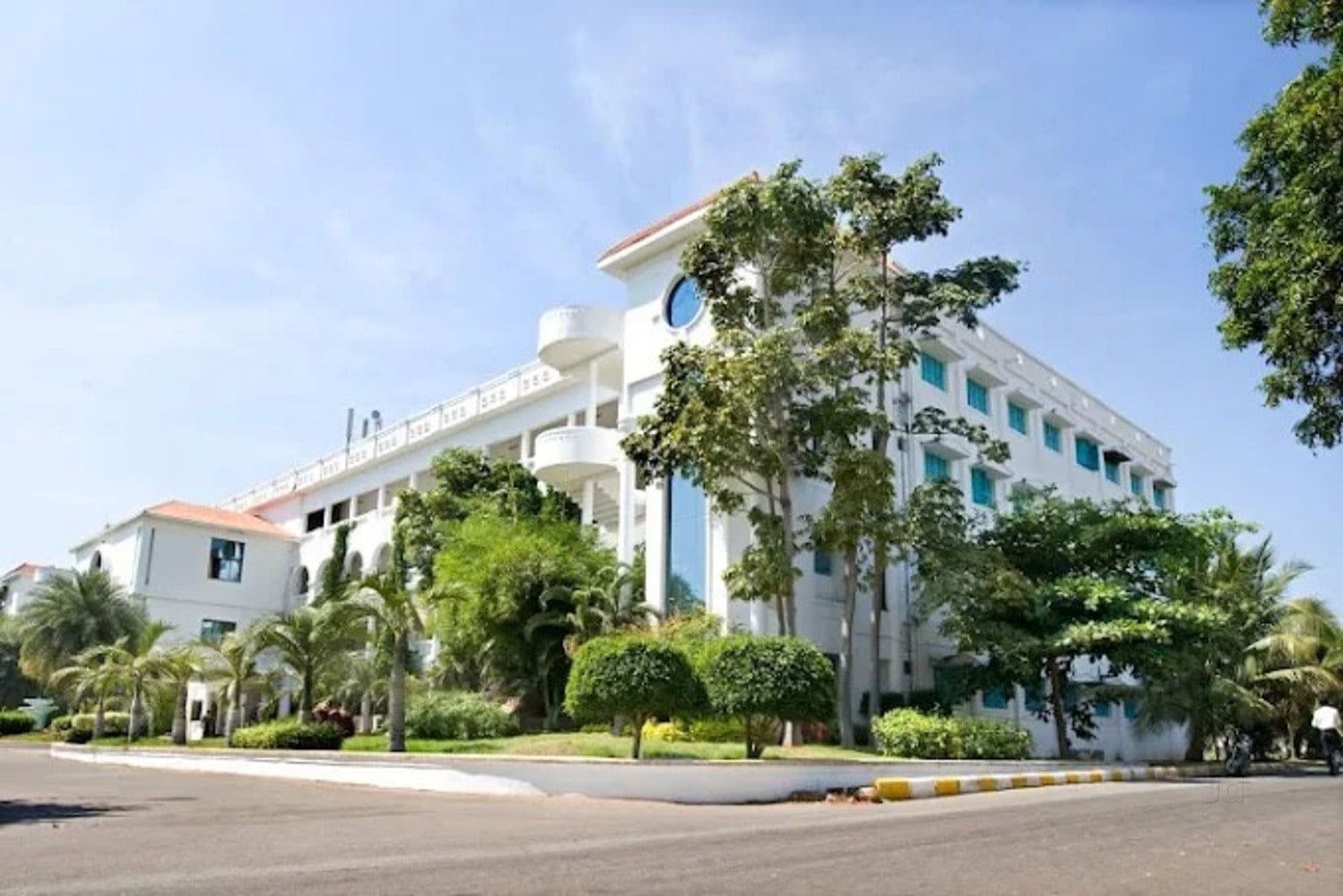 20+ Colleges near me in Railway Station Road Calicut Fort Gate - 𝗙𝗲𝗲𝘀 ...