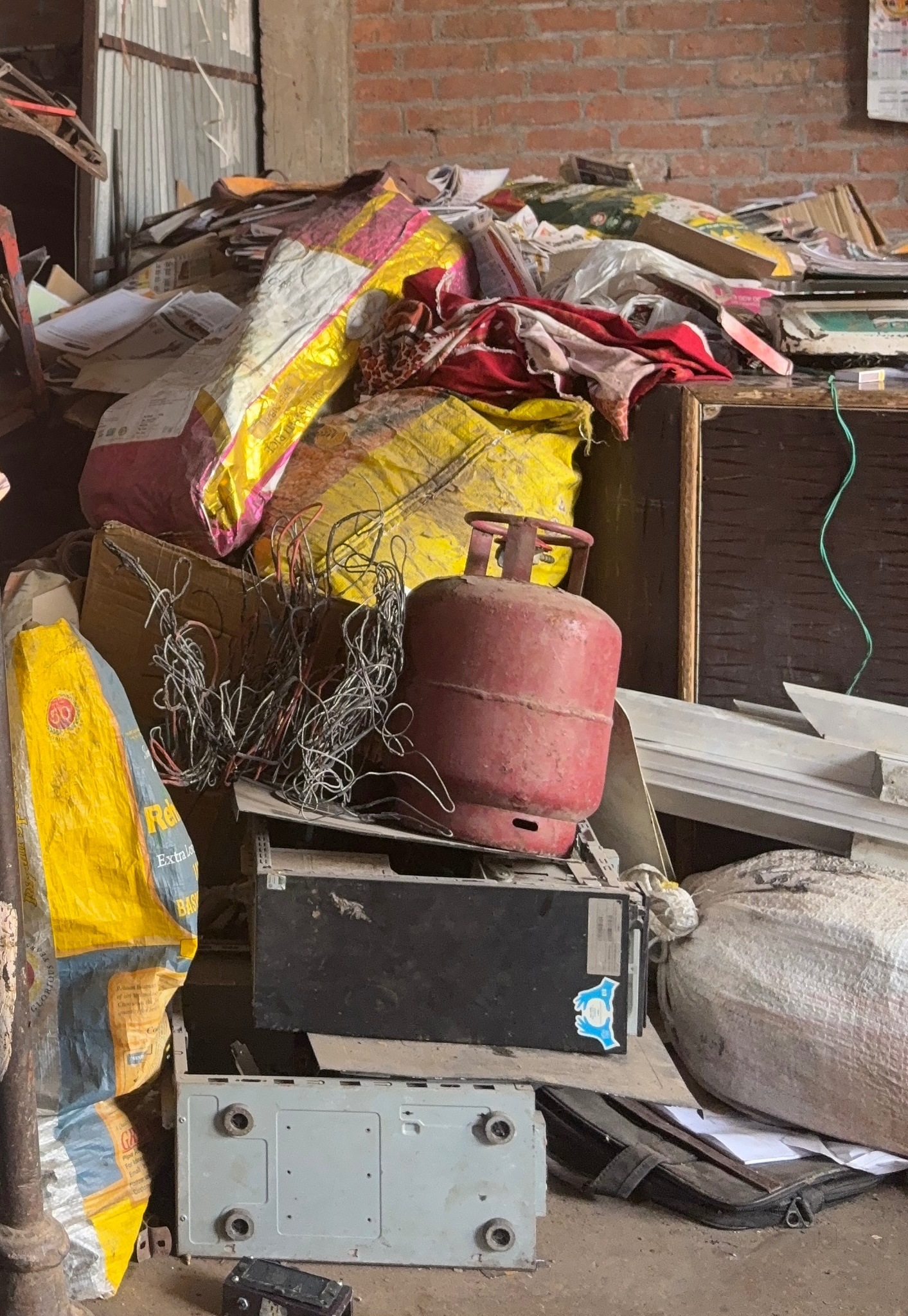 Top Scrap Dealers in Baba Hazara Bagh, Lucknow near me - Justdial