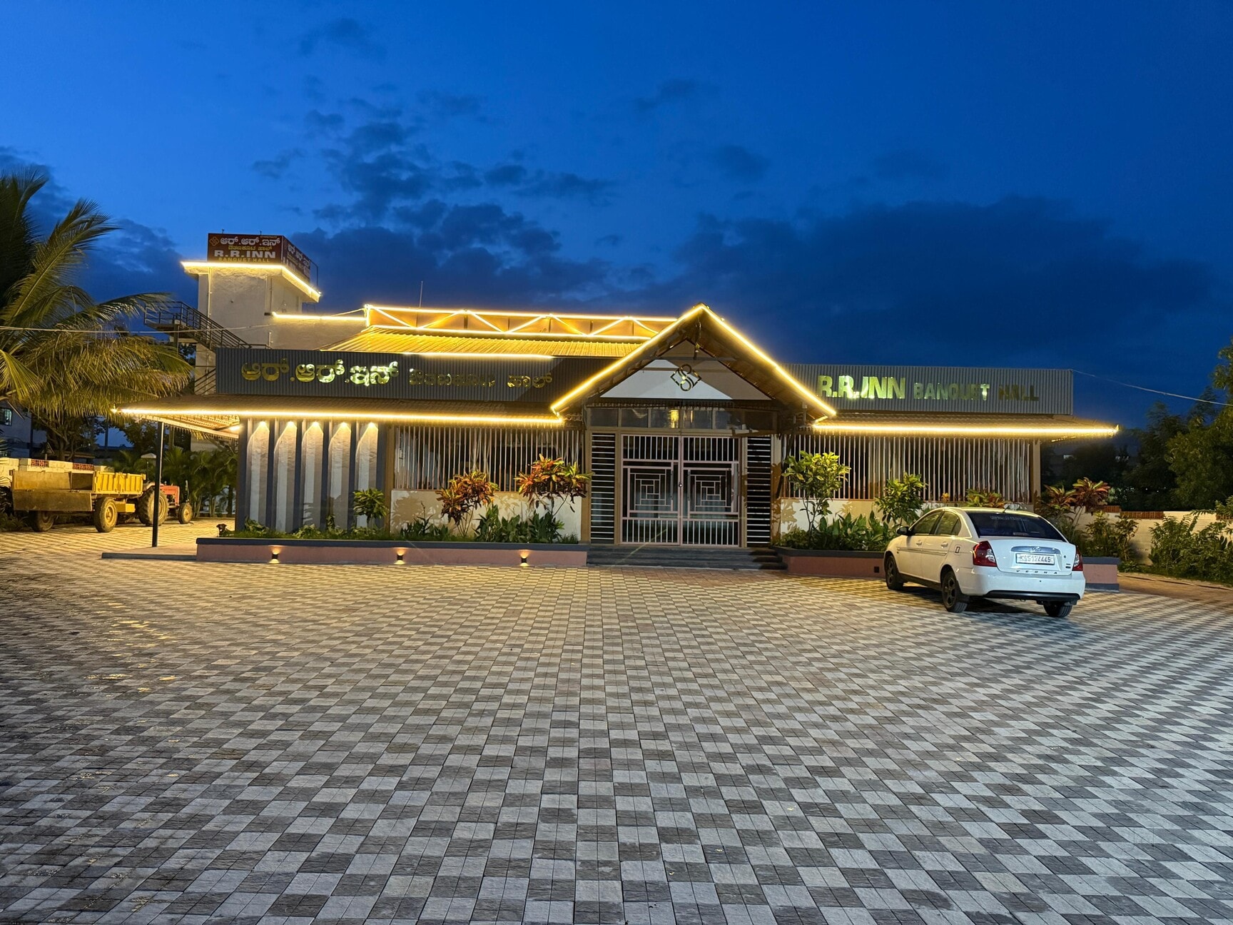 Top Banquet Halls in Ganjigere - Best AC Banquet Halls - Justdial
