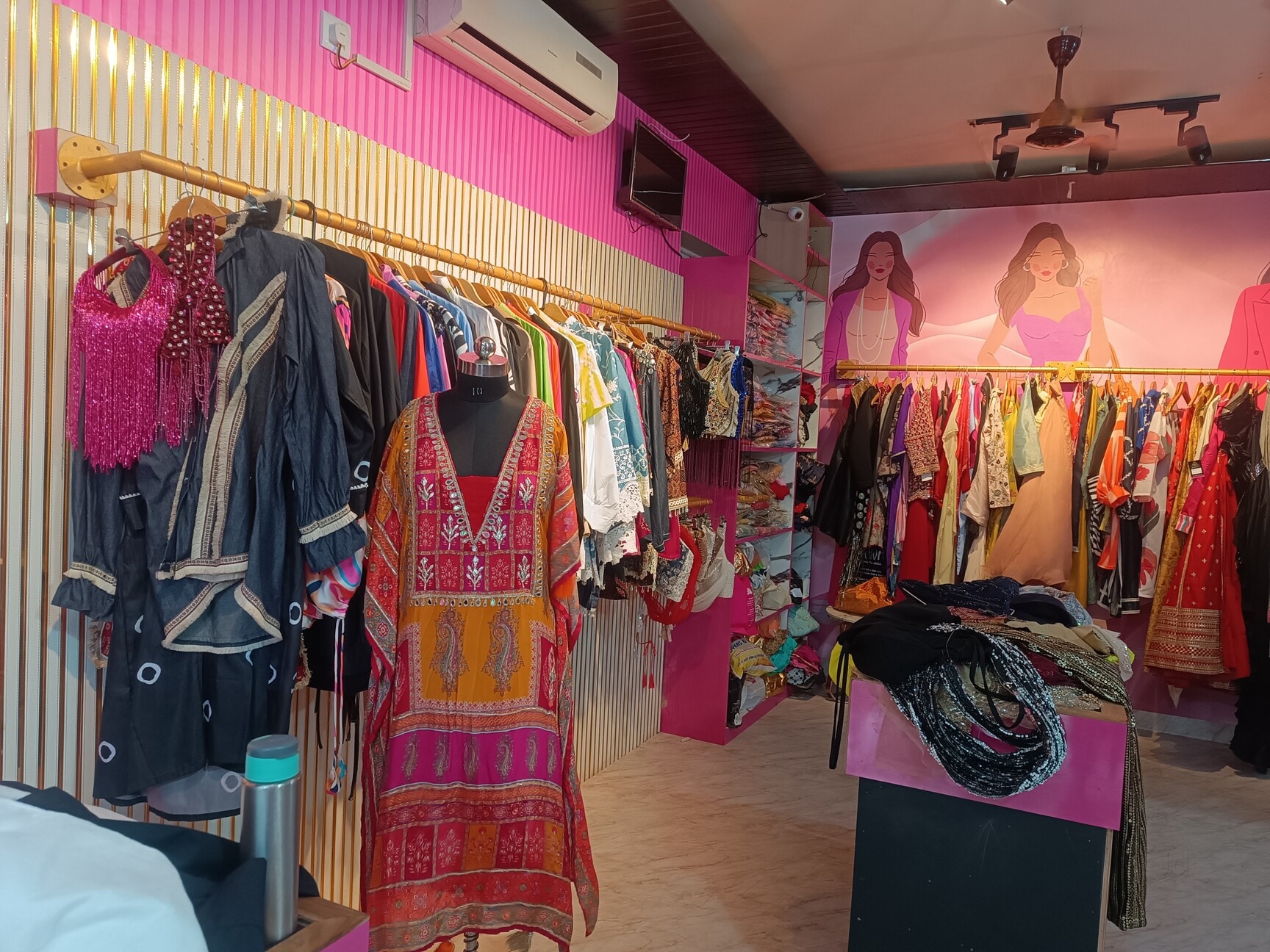 Top Boutiques in Queensland Park Colony - Best Designer Boutique near ...