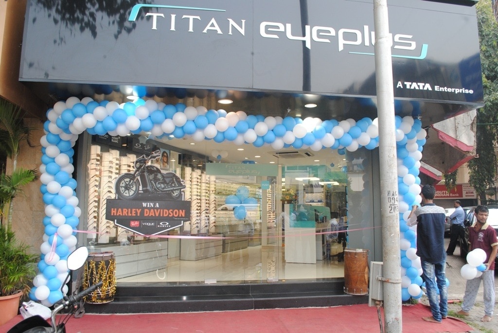 - 1 exclusive Deals at Titan Eye Plus, Bandra West, Mumbai - Top Deals ...