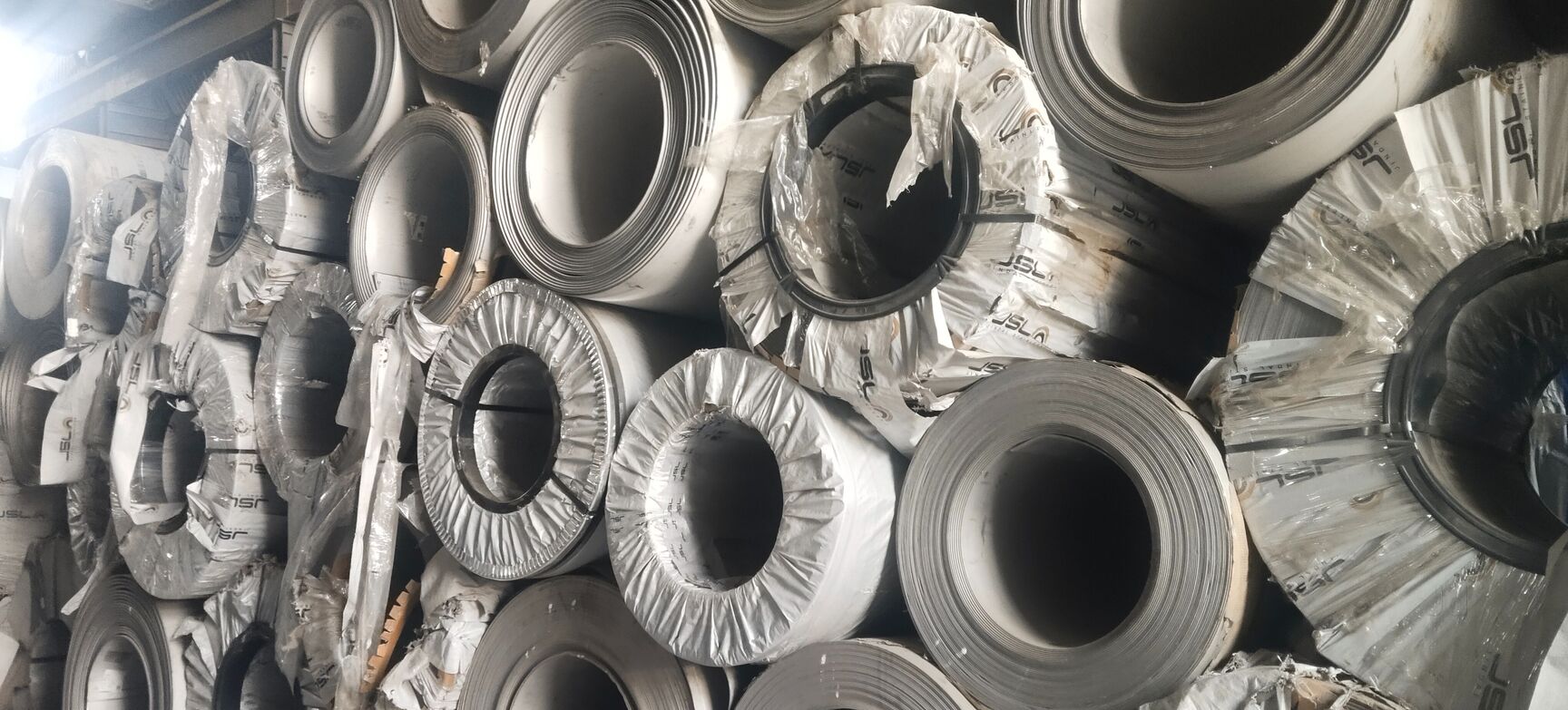 Gravity Metal & Alloys Stainless Steel Pipe Dealers in Girgaon, Mumbai ...