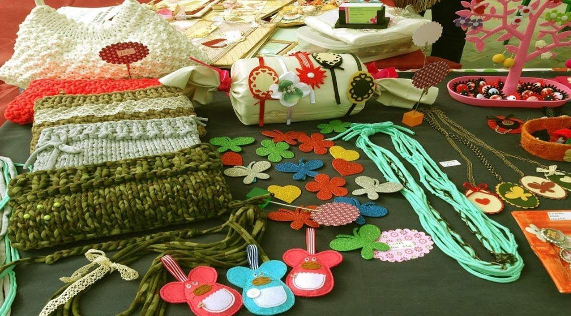 M H Handicraft in Mumbai Central, Mumbai - Best Handicraft Item ...