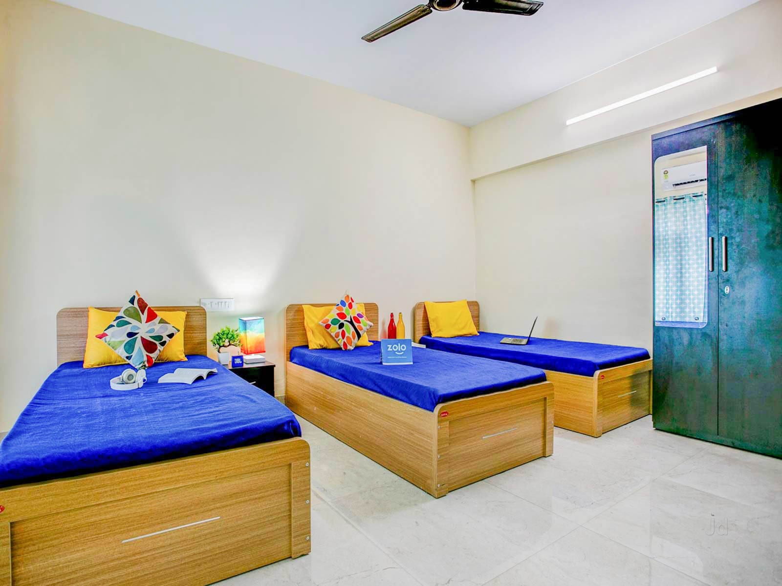List of Top Hostels For Men near Sunshine Dental Care Nerul - Best Boys ...