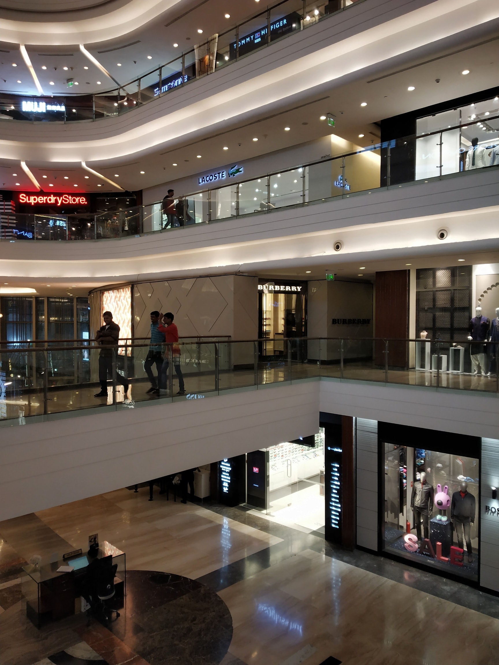 Phoenix Palladium Mall in Lower Parel,Mumbai - Malls near me in Mumbai ...
