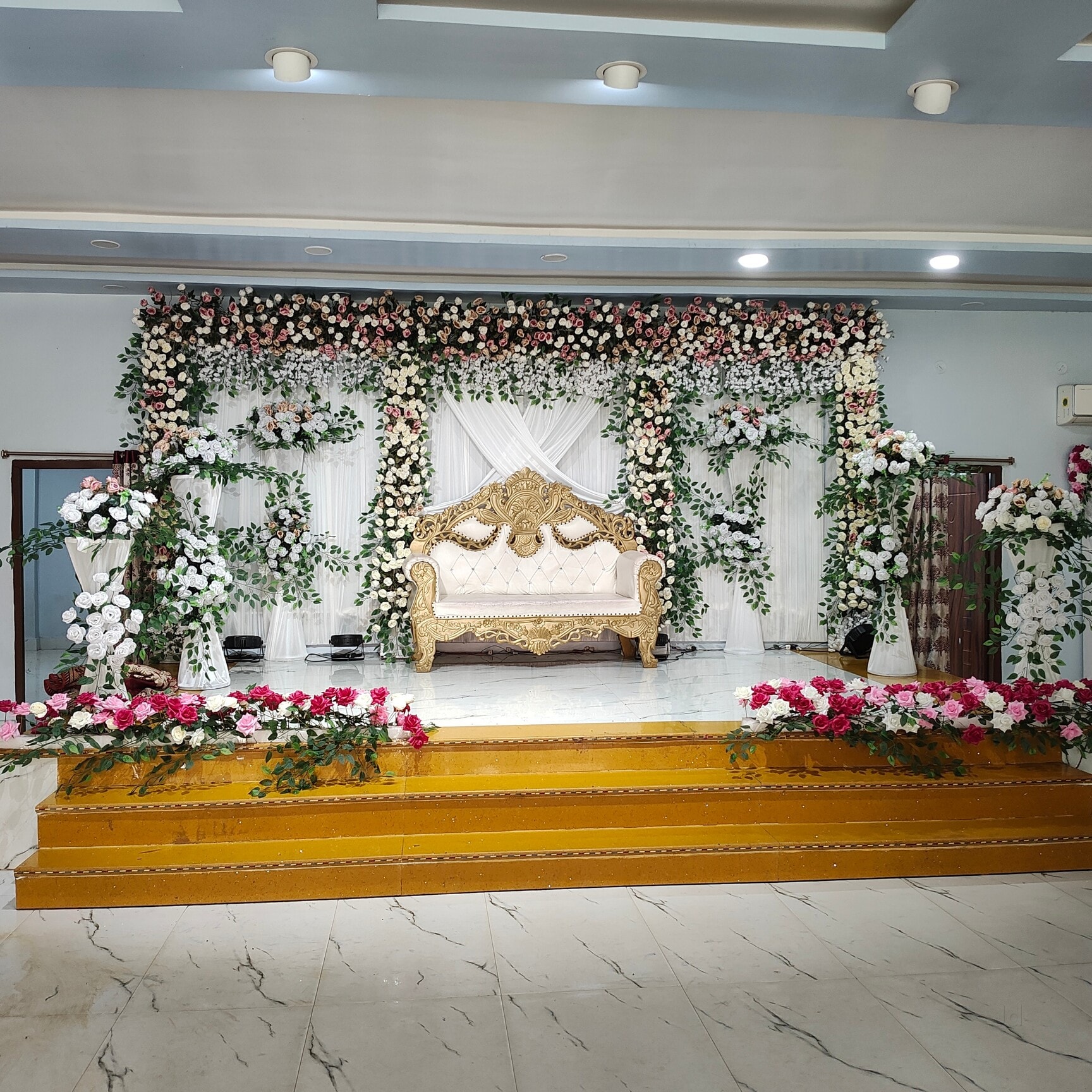 Top Banquet Halls in Paliganj - Best AC Banquet Halls - Justdial