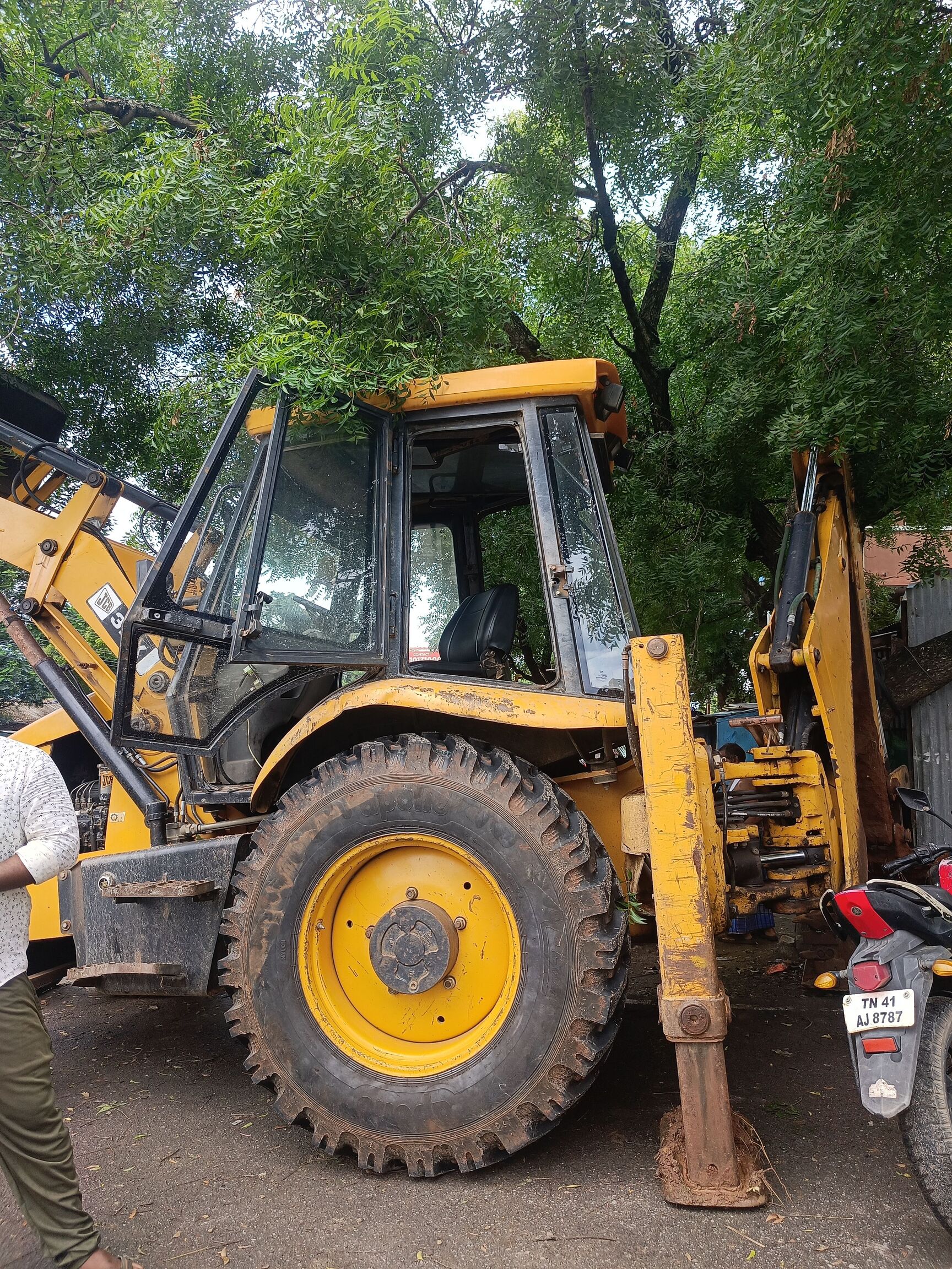 Swami earthmovers in Pollachi Bazaar, Pollachi - Best Earthmovers On ...