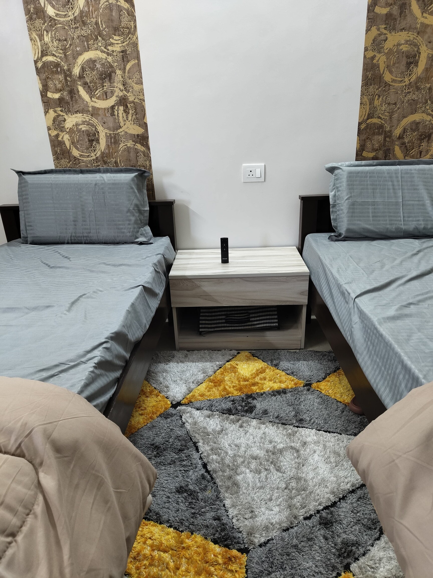 Top AC Paying Guest Accommodations in Kalyani Nagar Yerawada - Best AC ...