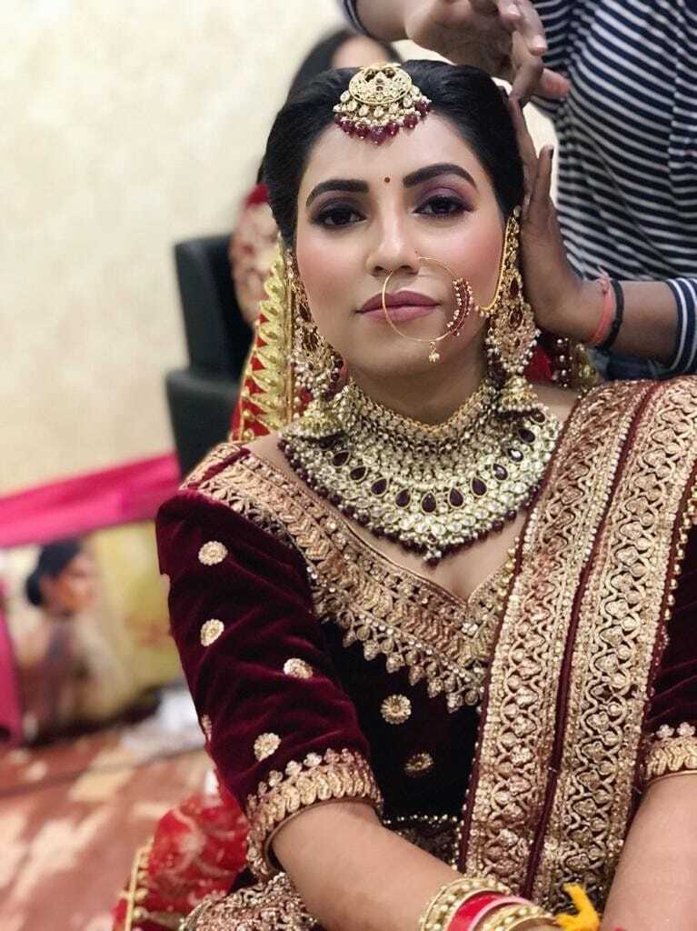 Top Beauty Parlours near Apex Hospital Dlw - Best Ladies Beauty ...